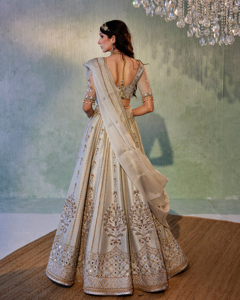 Grey bridal lehenga – Cedar & Pine